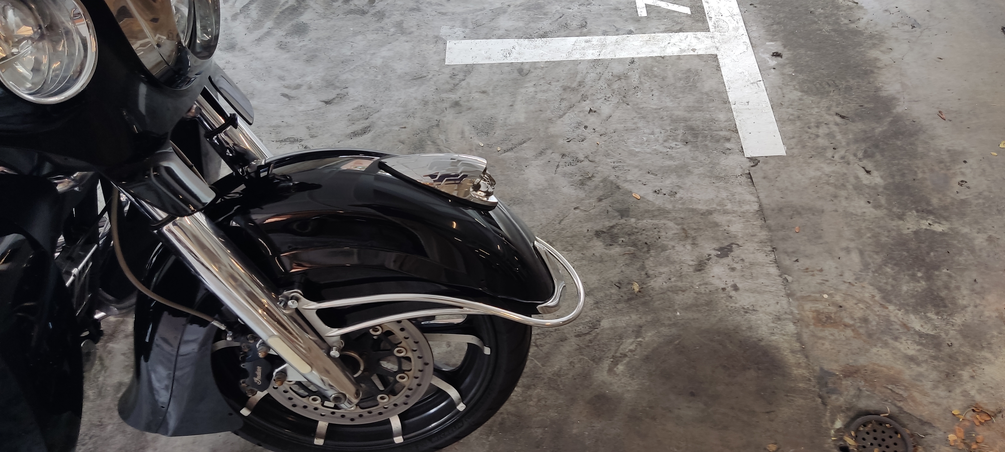 2015 November Indian Roadmaster - Class 2 Motorcycles - SingaporeBikes.com